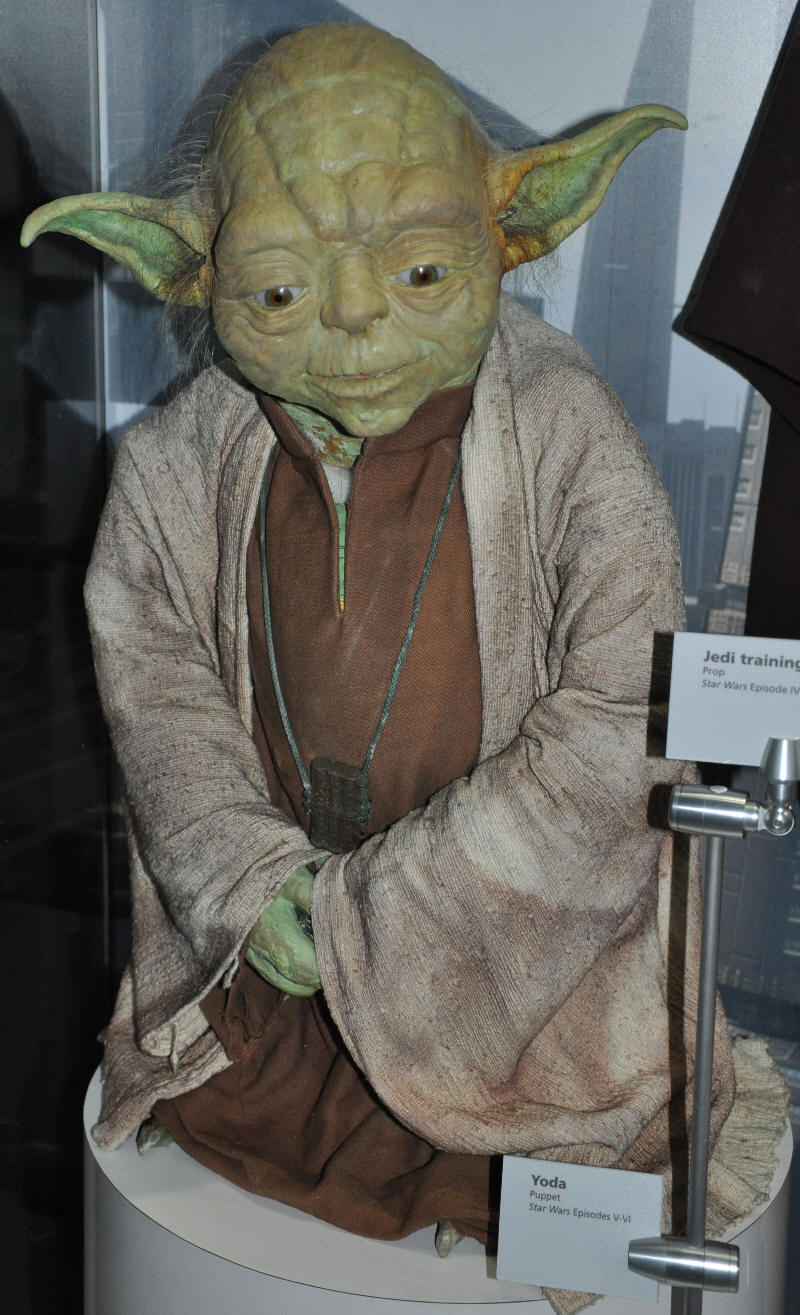 Star Wars Yoda - Zanity's website celebrating the Star Wars Universe ...